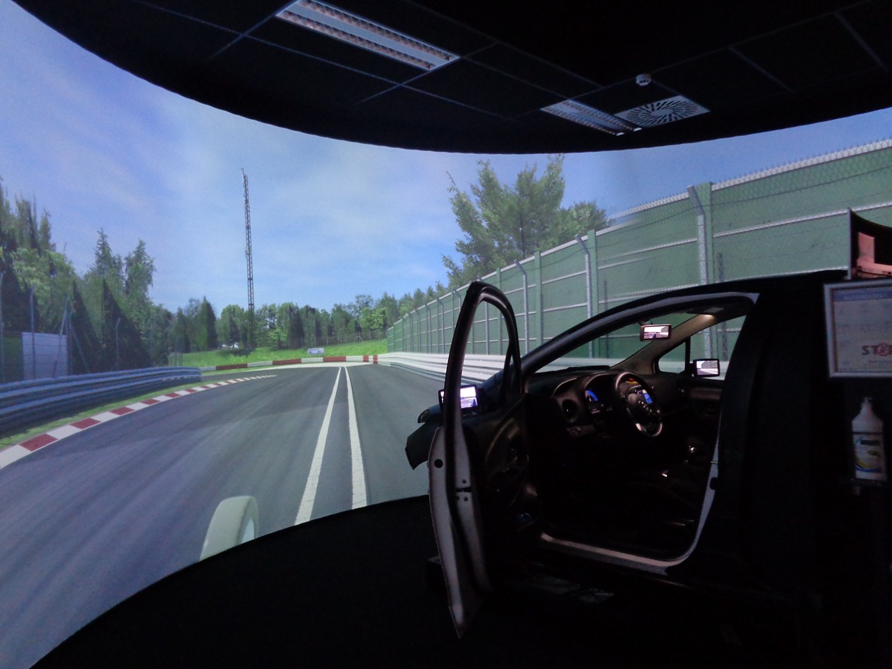 Toyota Technical Centre holds R&D Open Day with 140 students